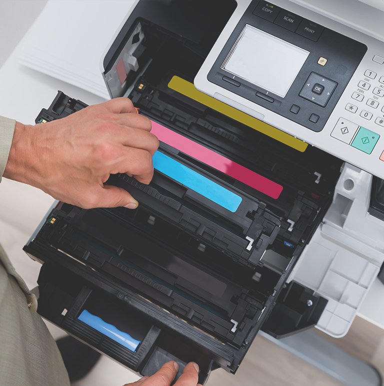 Tusze i tonery – materiały eksploatacyjne do drukarek